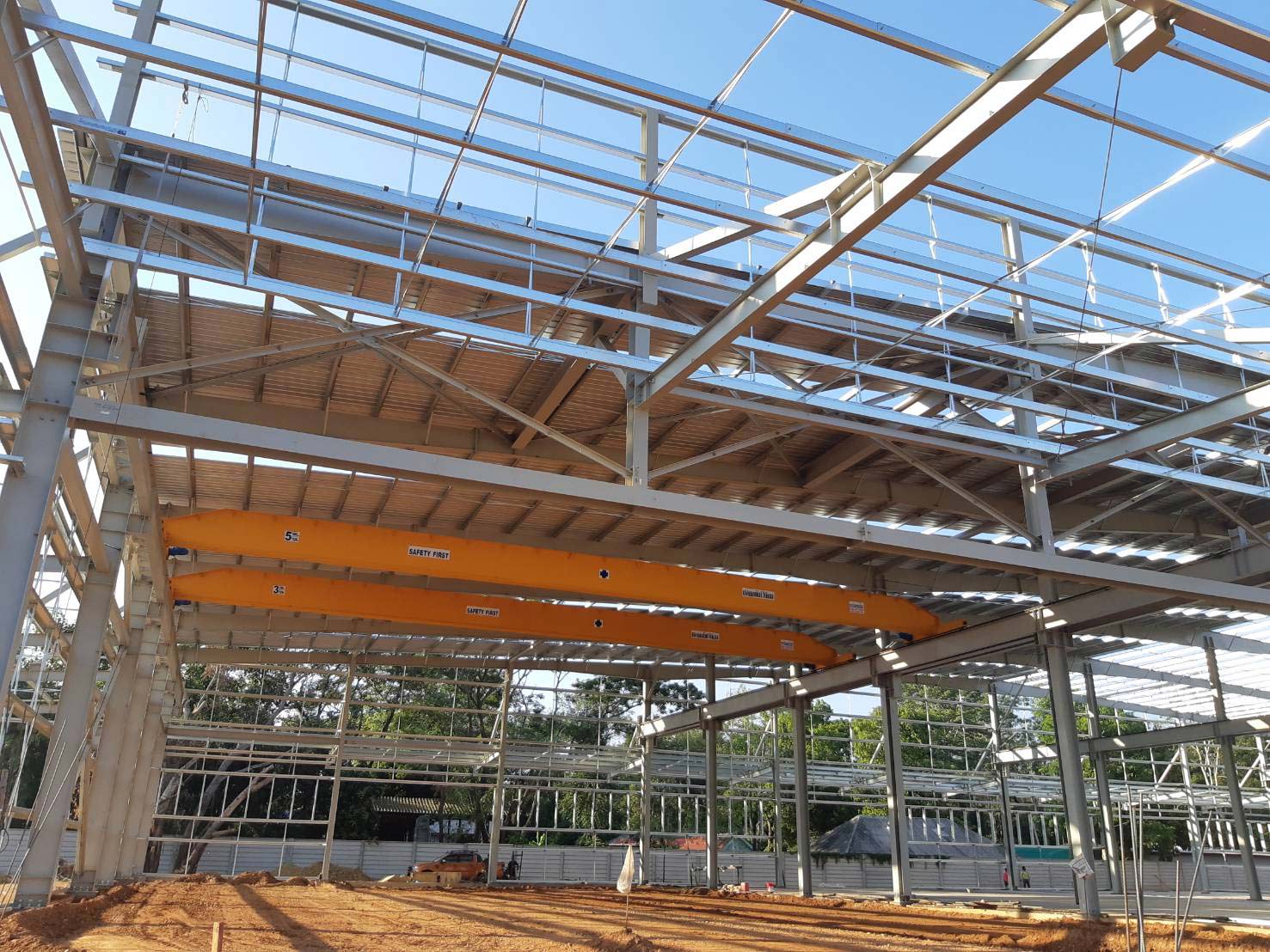 Struktur Baja : Jenis, Keunggulan dan Aplikasi pada Bangunan Baja